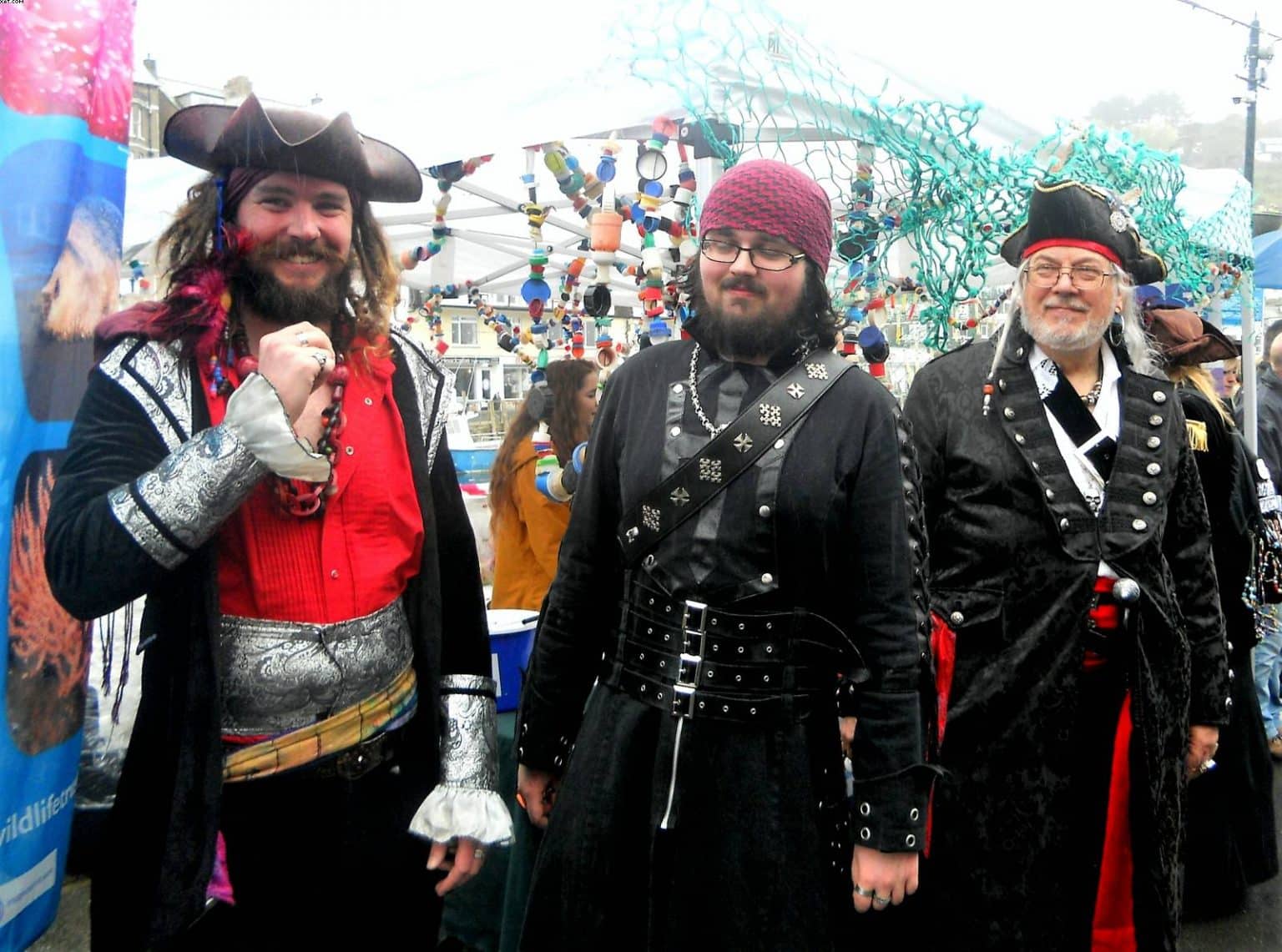 Cornish festivals and heritage guides for your holiday in Looe • Polraen